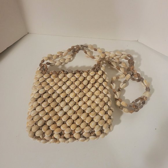 Vintage | Bags | Vintage Cowry Snail Shell Handmade Seashell Shoulder ...